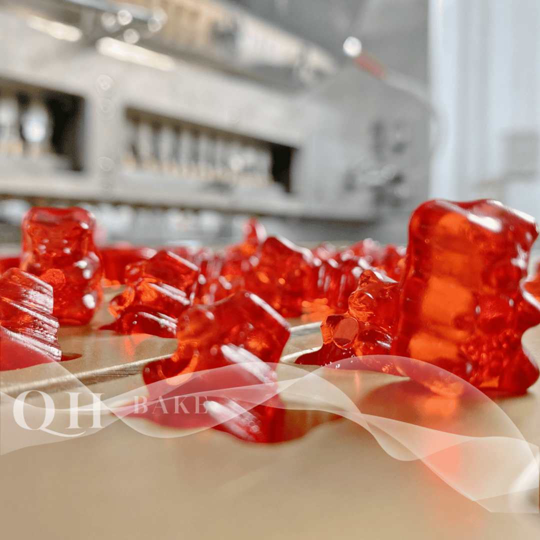 300 Auto starch less gummy candy depositing line 120,000 gummies/h 8 ...